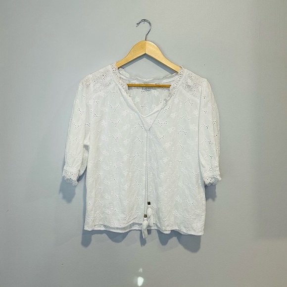 Jennifer Grace | Tops | Elegant White Eyelet Top | Poshmark